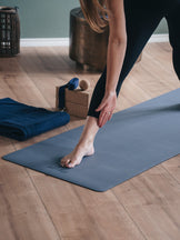 Pure Balance Yoga Mat - Blue – goyogi.dk